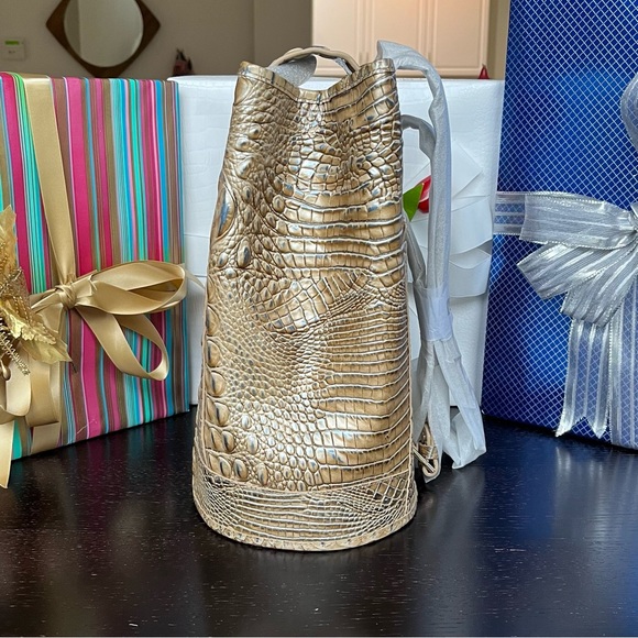 Brahmin | Bags | Brahmin Sling Bag | Poshmark